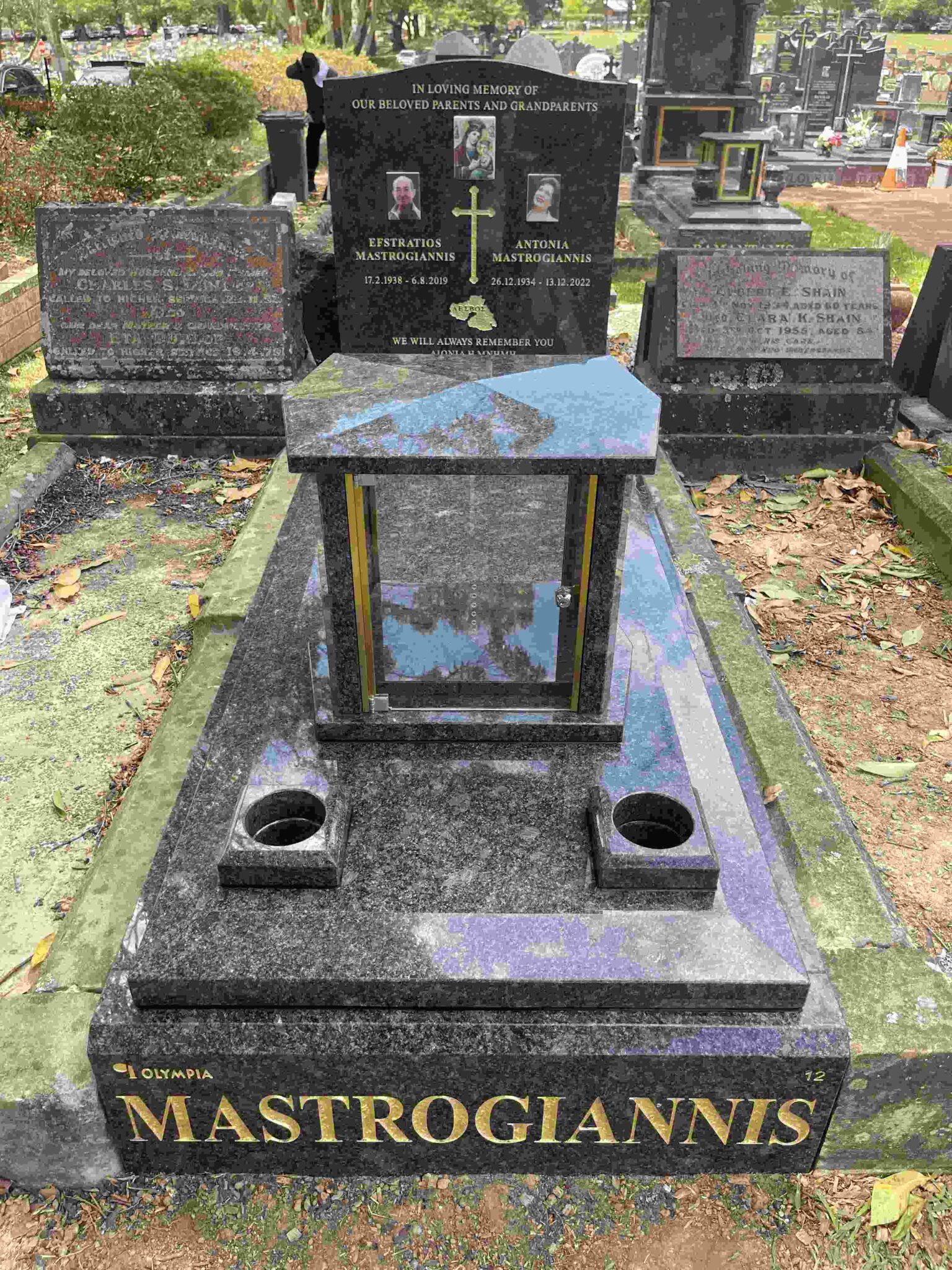 Inscribe Headstones for Your Memorial | Olympia Marble